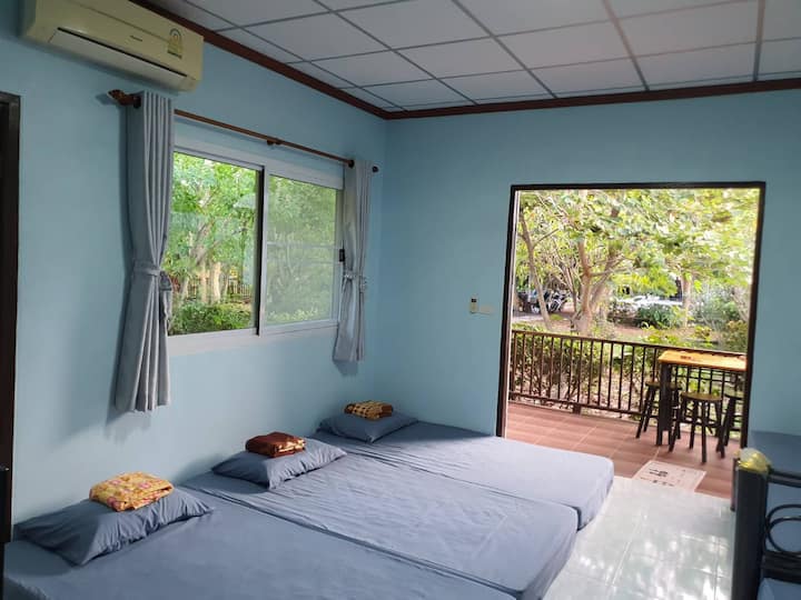 Spacious & Homey 2br Suite @ Ruentonnum Amphawa - Amphawa