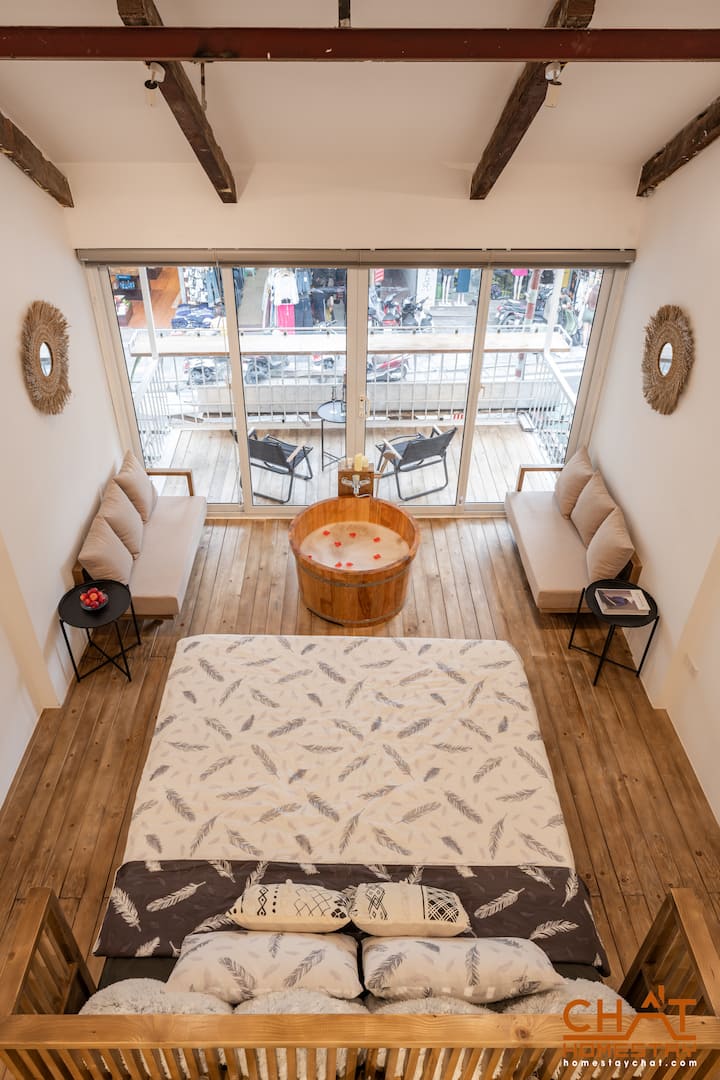 Vibrant Street View|2br Duplex| Balcony|oldquarter - Hanoi