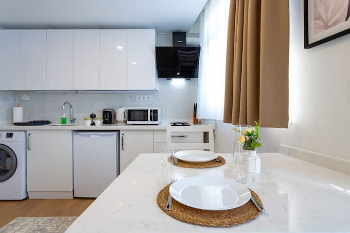 ŞIşhane Bright Studio – 5 Min Walk To Istiklal - Fatih