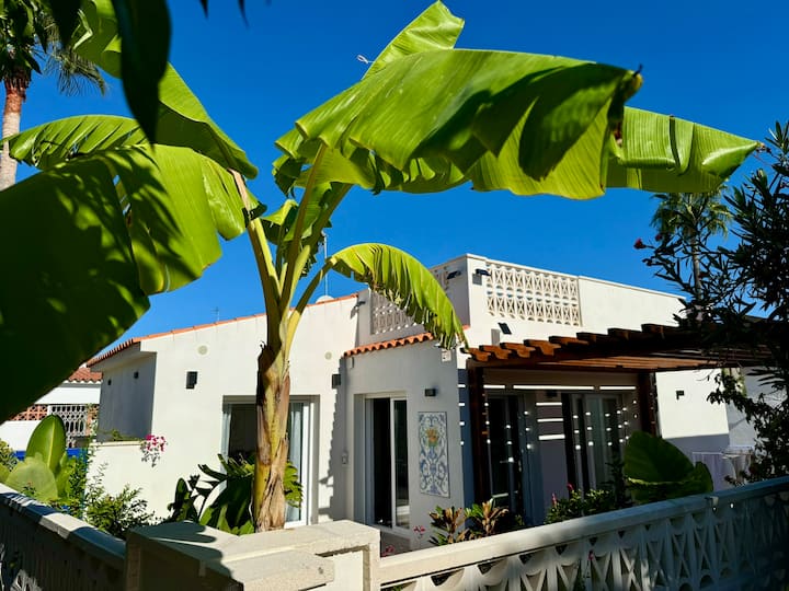 Chalet Moderne Au Bord De La Mer Avec Baie Privée - Vinaròs