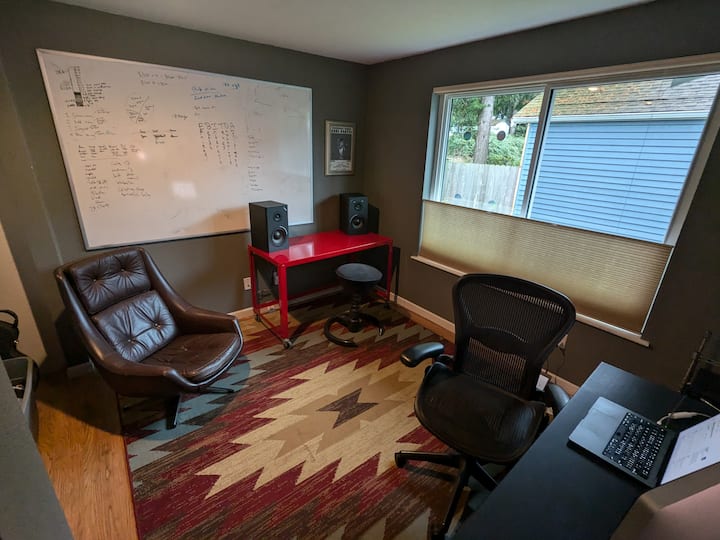 Ranch-style House - Everett, WA