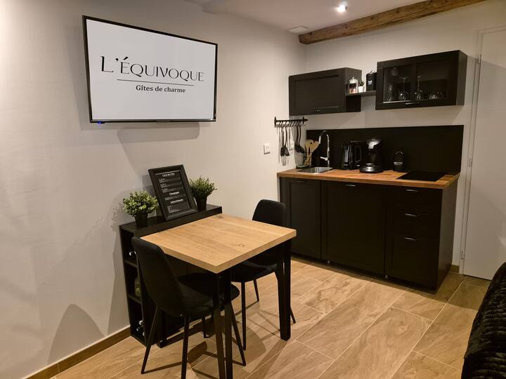 Gîte éRotique Avec Spa Privatif - Pierrelatte