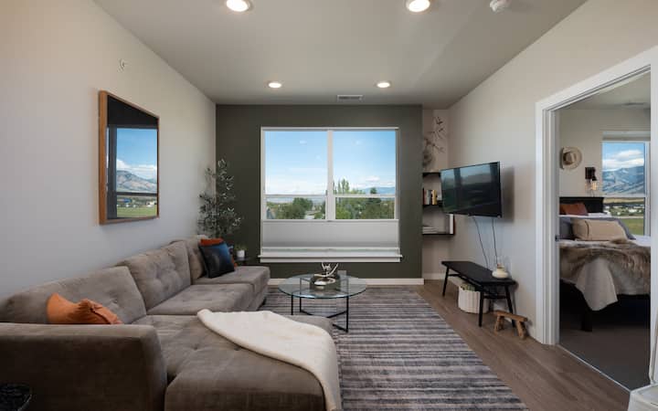 Cinnabar Suite - Mountain Views - Bozeman, MT