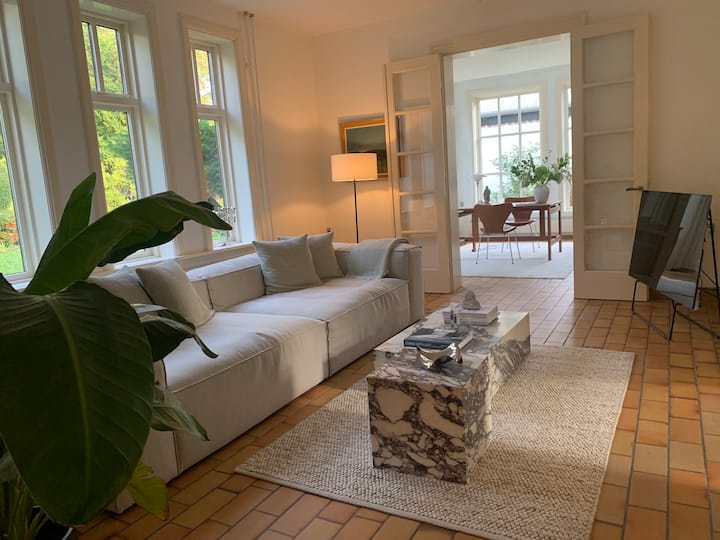 Strand Palæ I Rolige Omgivelser - Helsingborg