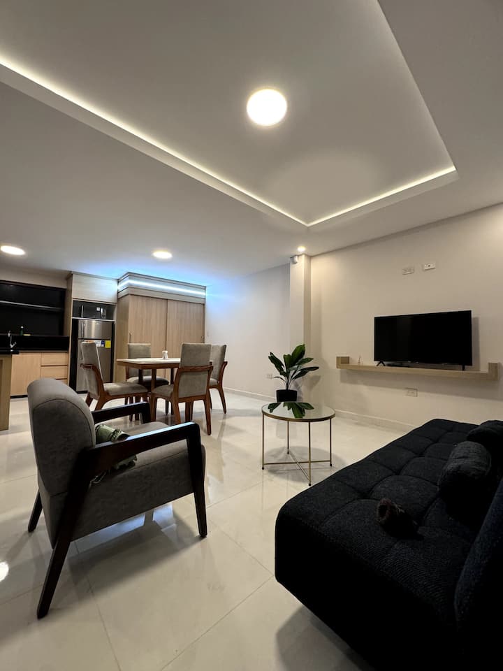 Departamento 3b Moderno En Cuenca - Cuenca