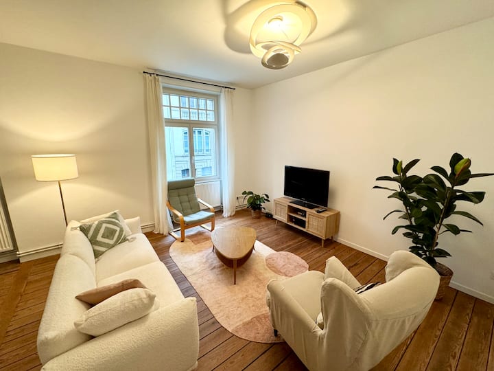 Très Bel Appartement Neustadt 110m2 - Strasbourg