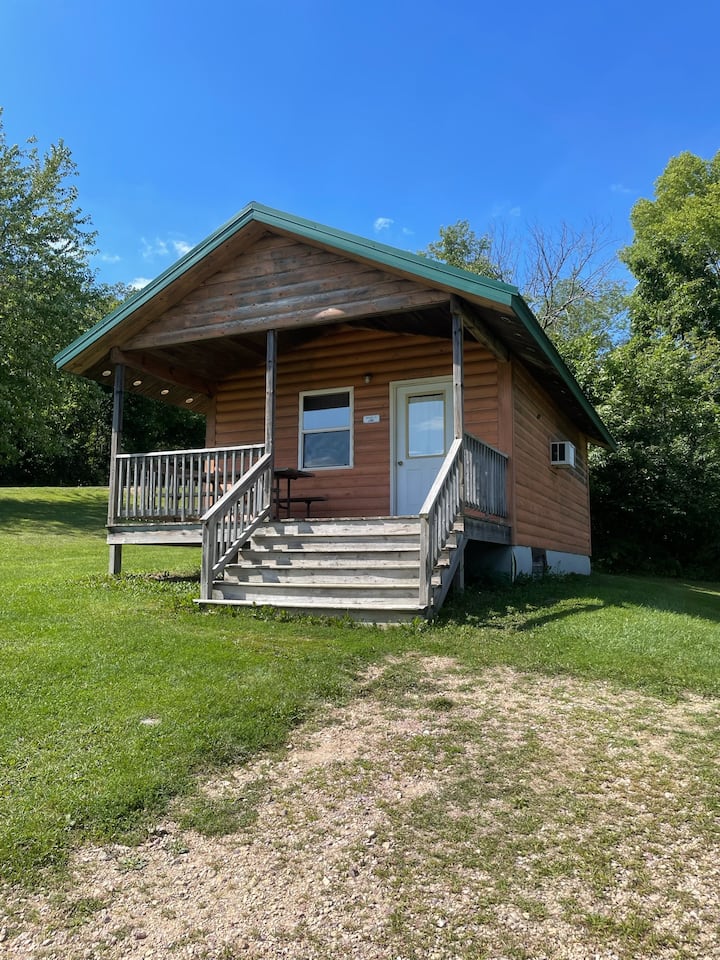 Ranch Cabin 23 - Portage, WI