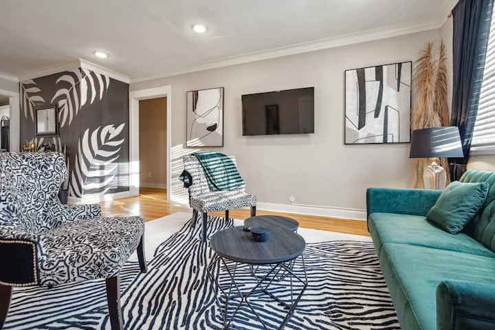*Parkside King Suite In Midtown With Free Parking* - Memphis, TN