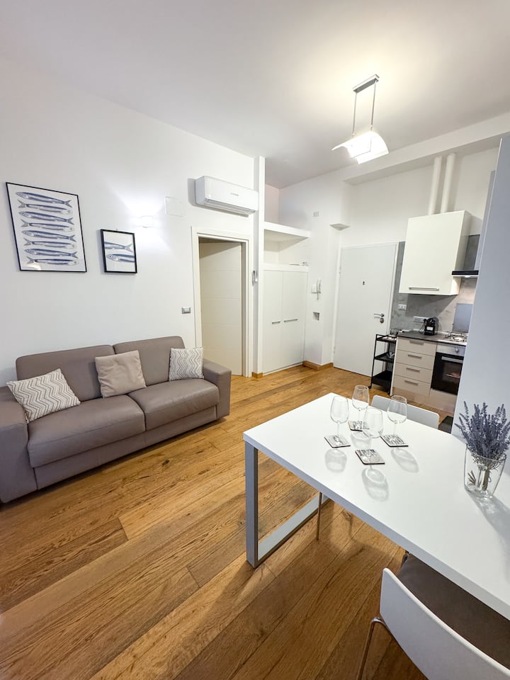 Dimora Diaz 5 [Piazza Unità] - Very Central - Pronvincia di Trieste