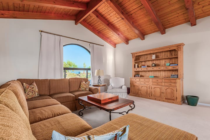 Red Mountain View 4 Bed/3.5 Bath/pool/rooftop Deck - Fountain Hills, AZ