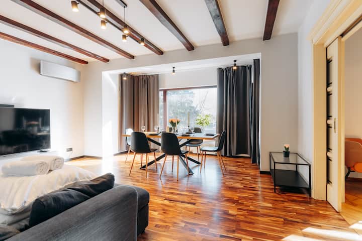 Duży 3 Pokojowy Apartament - Wrocław