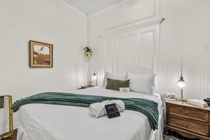 Cozy Room 2 In Az's Oldest Hotel On Rte 66! - Williams, AZ