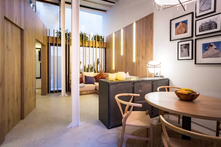 Delicious House For Two With Big Private Terrace - Barcelona
