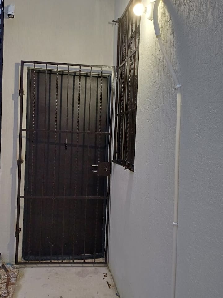 Casa Nueva Amueblada Para 6 - Cozumel