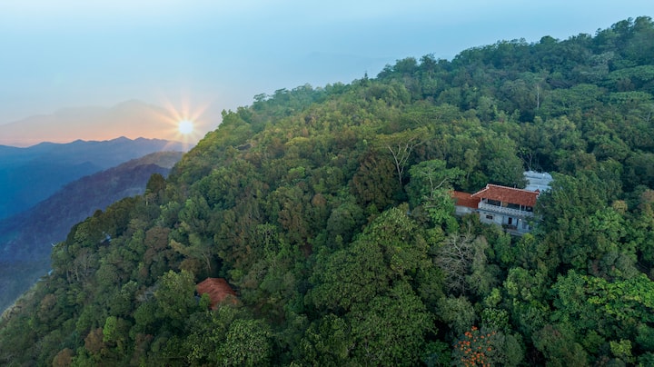 Ghats' Edge, Vagamon - Vagamon