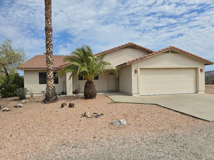 Charming Western Home - Wickenburg, AZ