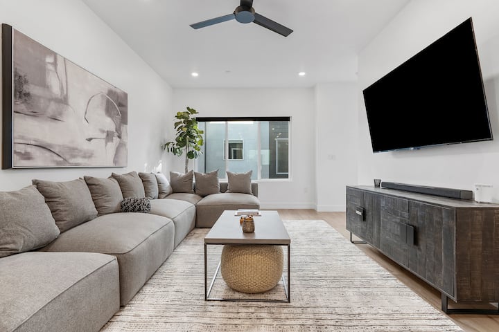 Summer Getaway: Hot Tub & Cold Plunge, Gear-dryer - Salt Lake City, UT