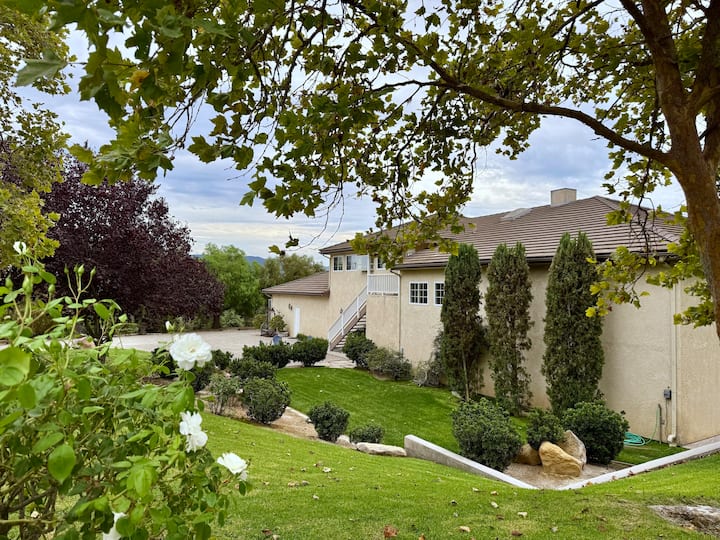 Vineyard Loft Apartment - Los Olivos, CA