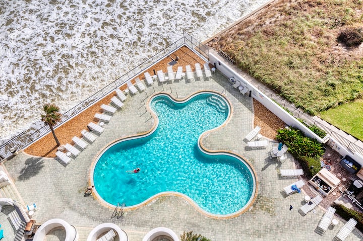 Oceanfront Condo, Pool, Hot Tub & Balconies Galore - Port Orange, FL