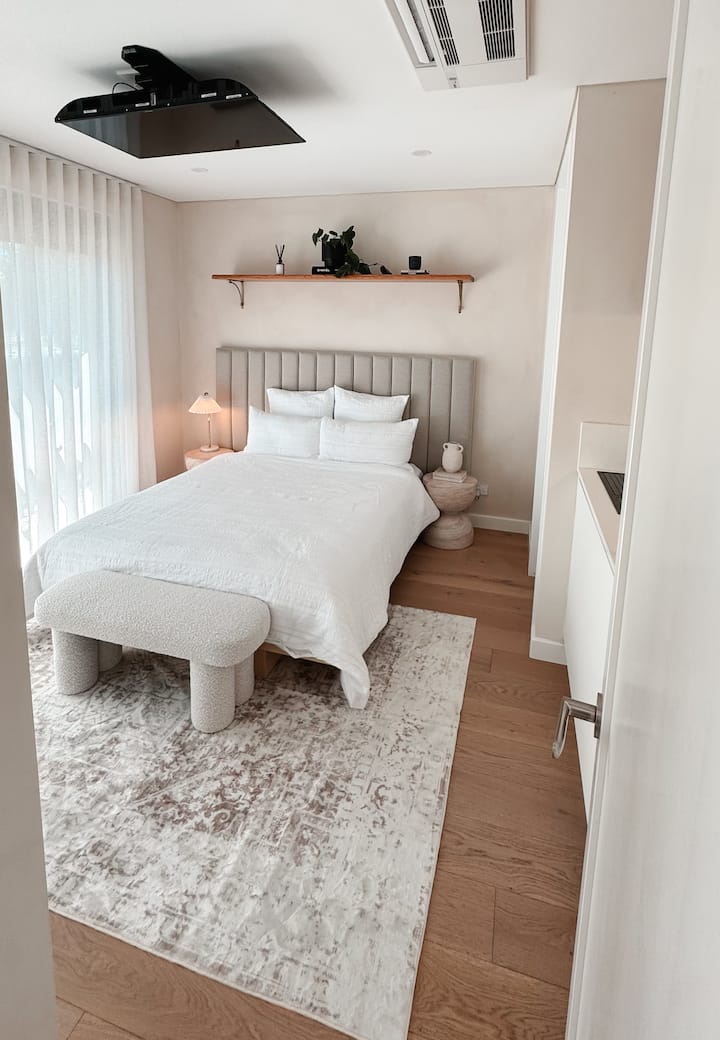 Lux Studio Myella - Iluka