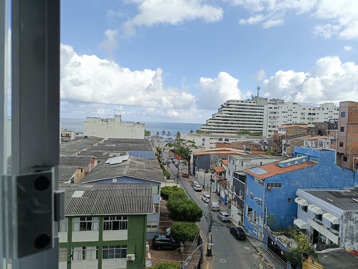Amplo Apt 3 Quartos 3 Banheiros. Vista Mar Ondina - Salvador