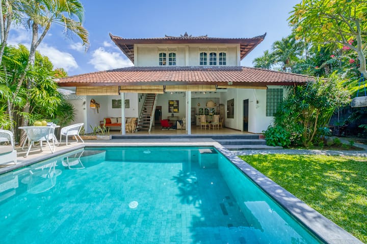 3br Villa In The Heart Of Seminyak - Kuta