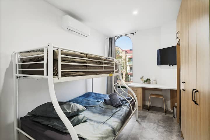 Family Room In Adelaide 3 People (Room 1) - アデレード