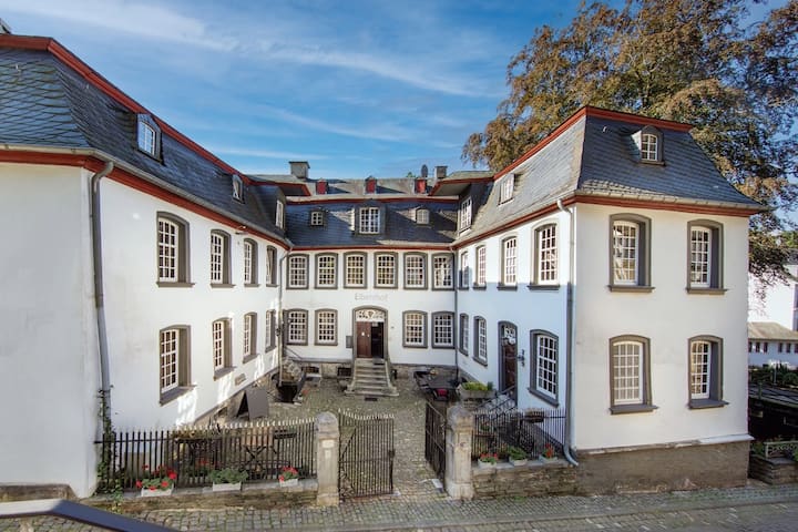 Elbershof Monschau, Nr. 01 Walheim - Monschau