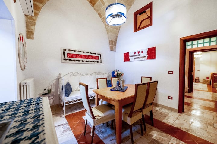 Il Tulipano Rosso - Casa Vacanza - Francavilla Fontana