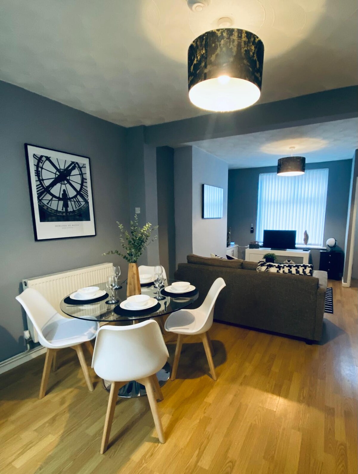 Goodison Lodge, L4 with FREE Parking (Long Stays) - Houses for Rent in ...