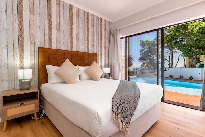African Views - Family Suite - Camps Bay