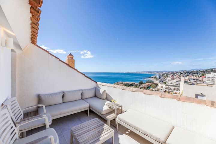 Stylish 4bd Apt / Pool Access / Nearby Beach - Benalmádena