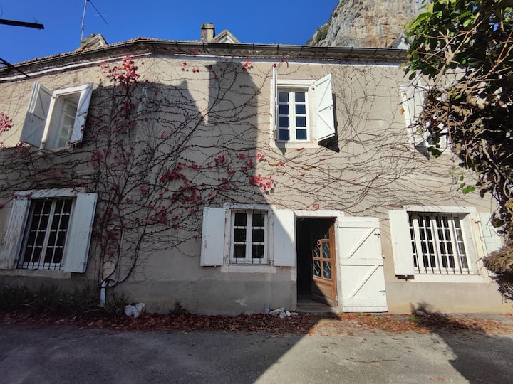 Ancien Hôtel Des Touristes - Lot
