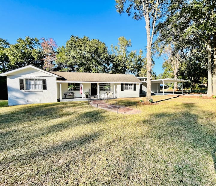 Coastal Belle @ Olde Towne -3br By I-10 Mobile Bay - Daphne, AL