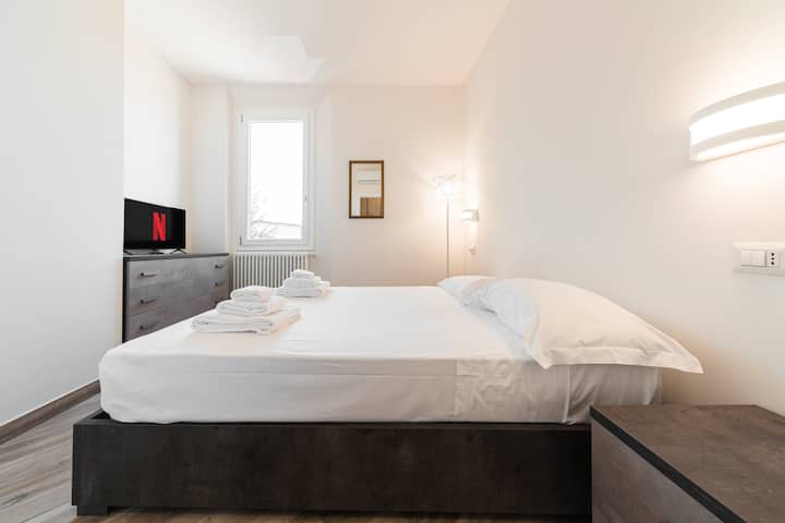 Carracci 85 - Free Parking - Station-center-fiera - Bologna