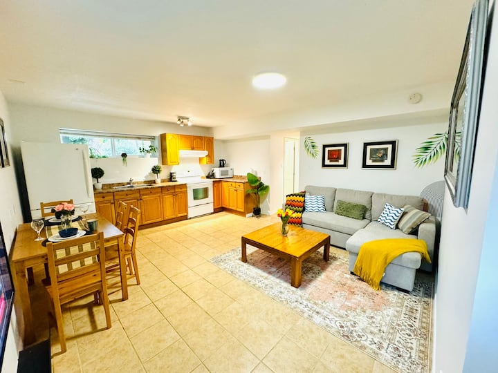 2br Haven | Near Lakes And Parks | Central Burnaby - Burnaby