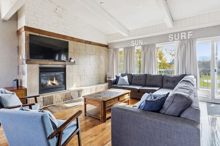 The Alpine Après - Hot Tub, Sauna, And Pool Table! - Collingwood