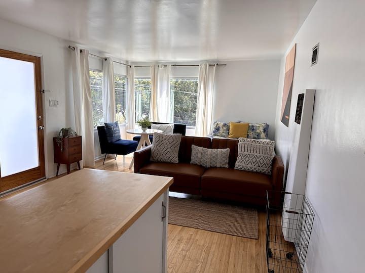 Charming Beach Retreat - サンタモニカ, CA