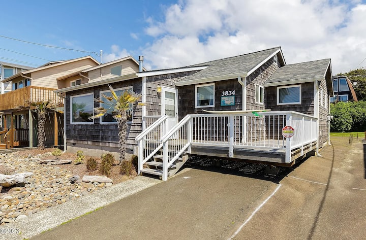 Beach House In Lincoln City - Lincoln City, OR
