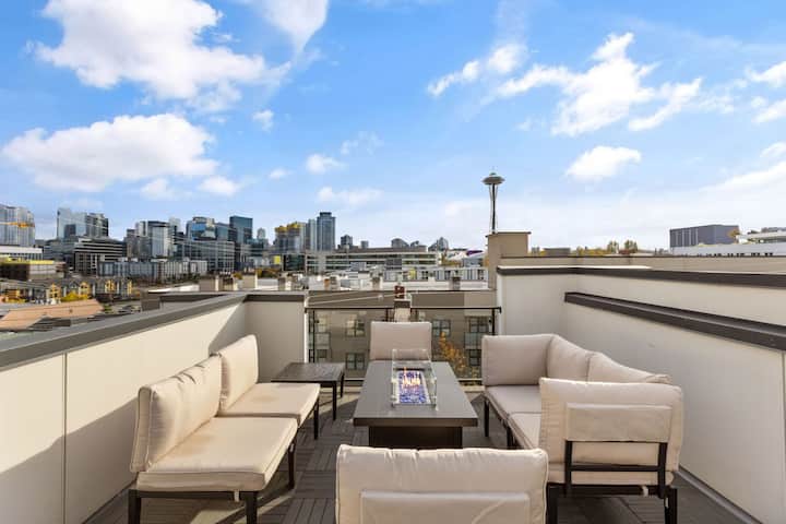 Rooftop Space Needle Views - Seattle Townhome - Harbor Island - Seattle