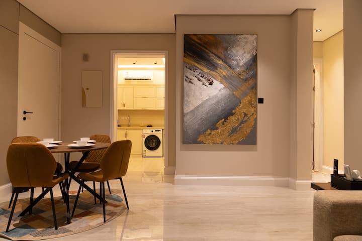 شقه 7 ثلاث غرف نوم وجلسه خارجيه - Riyadh