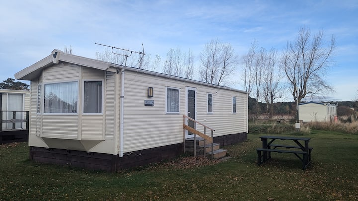 Findhorn Eco-village ~ Premium A Holiday Home - Findhorn