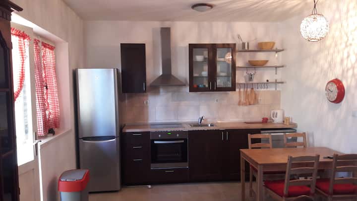 Big And Comfortable Apartment - Trogir