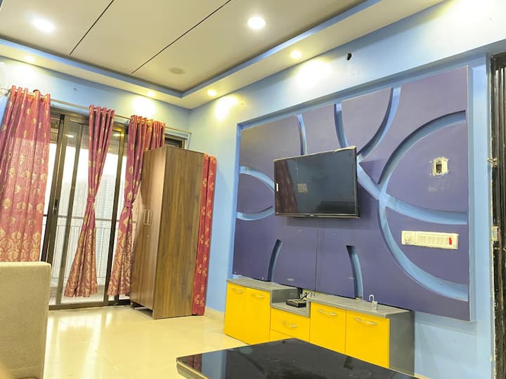 Sky Floor 2bhk With Car Parking - Thane