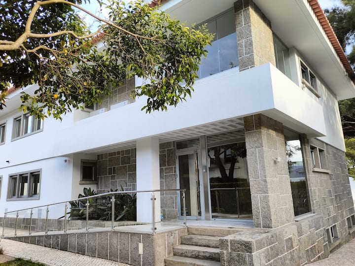 Double Room W/ Balcony - Cascais