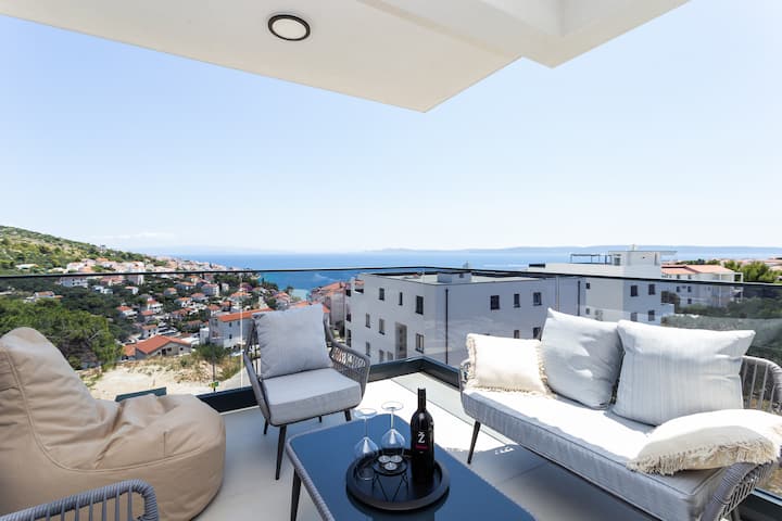 Exclusive Apartment With Pool And Sea View - Trogir