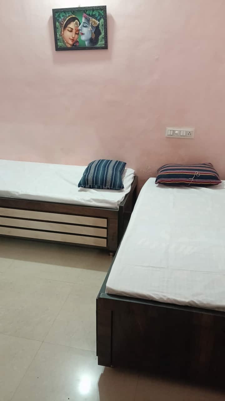 Dwarka Home Stay
(Only Family) - Dwarka