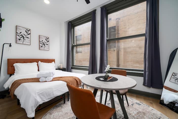 Alluring Studio In Heart Of Dt L Gym & Rooftop! - McWane Science Center