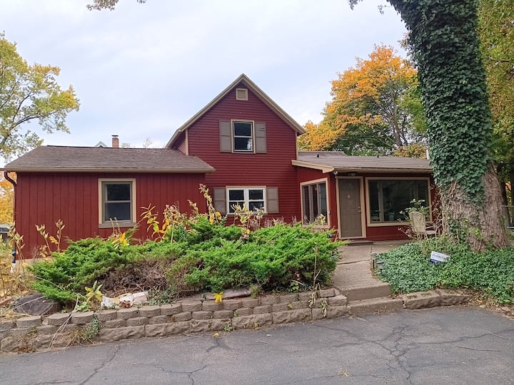 Country Living In The City - Greece, NY