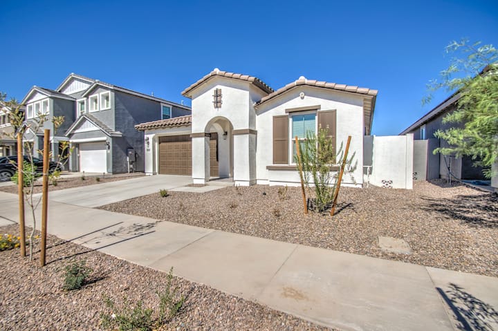 Executive Rental / Modern Decor - Queen Creek, AZ